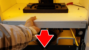 Figure 4 Modular Clean-Replace the Catch Trays