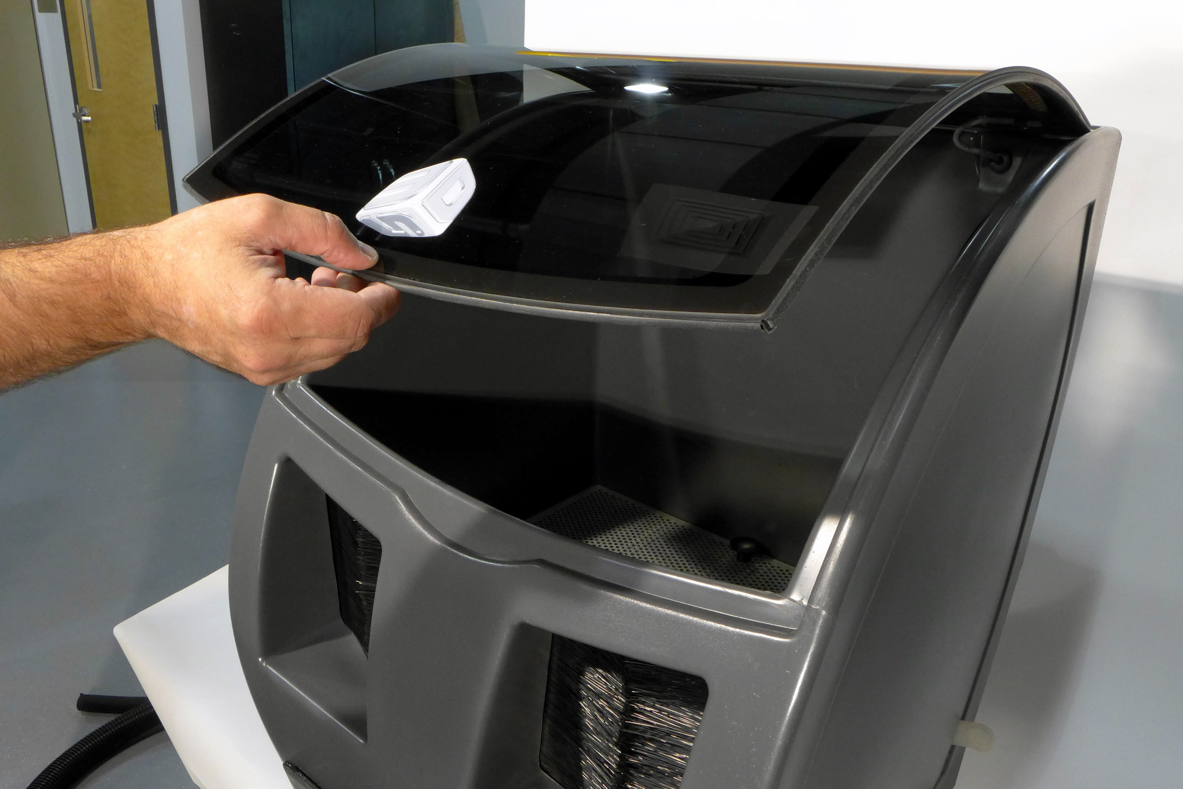 CJP Old Cleaning Station Depowdering